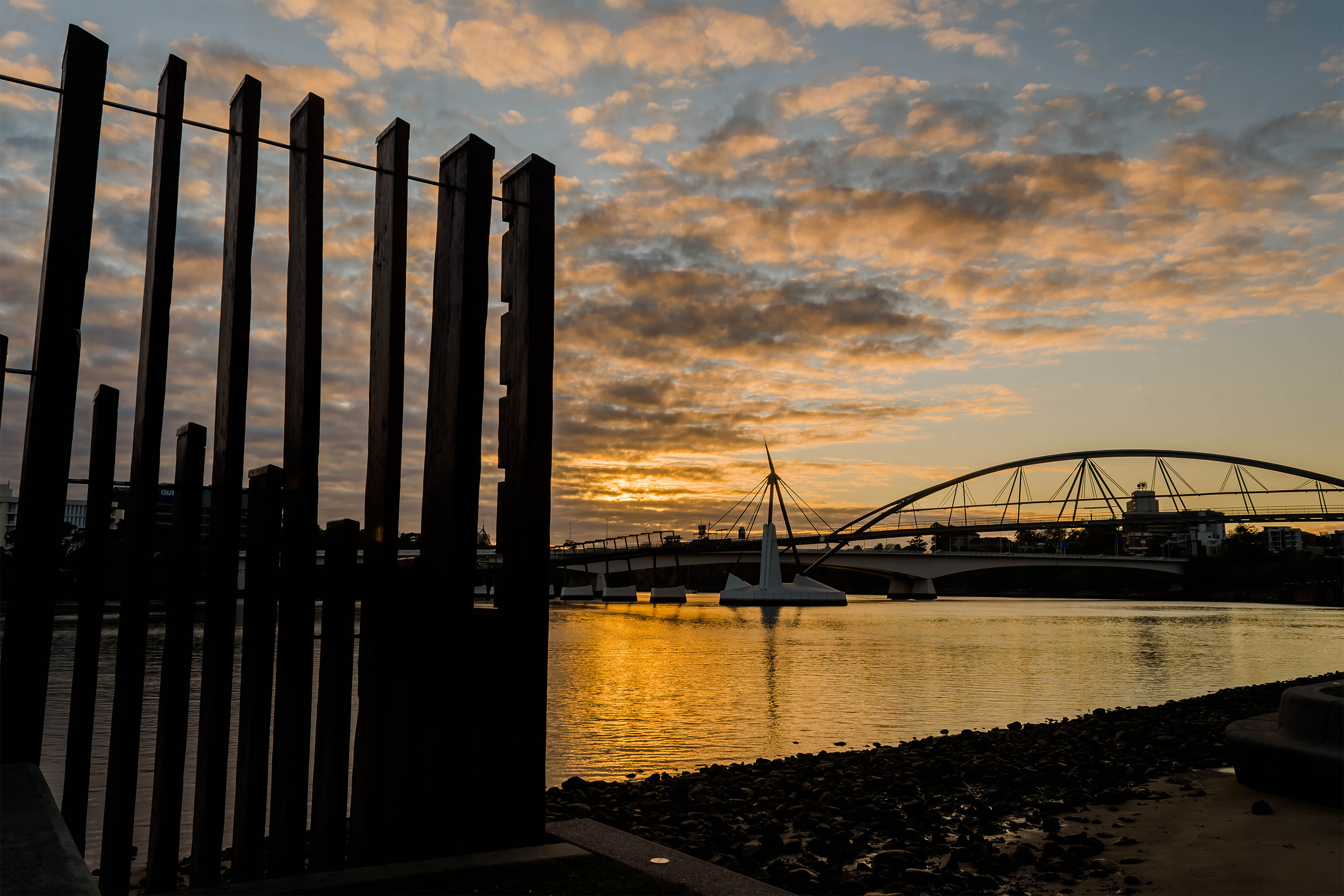 Sunrise At River Quay Green - Sam Petherbridge